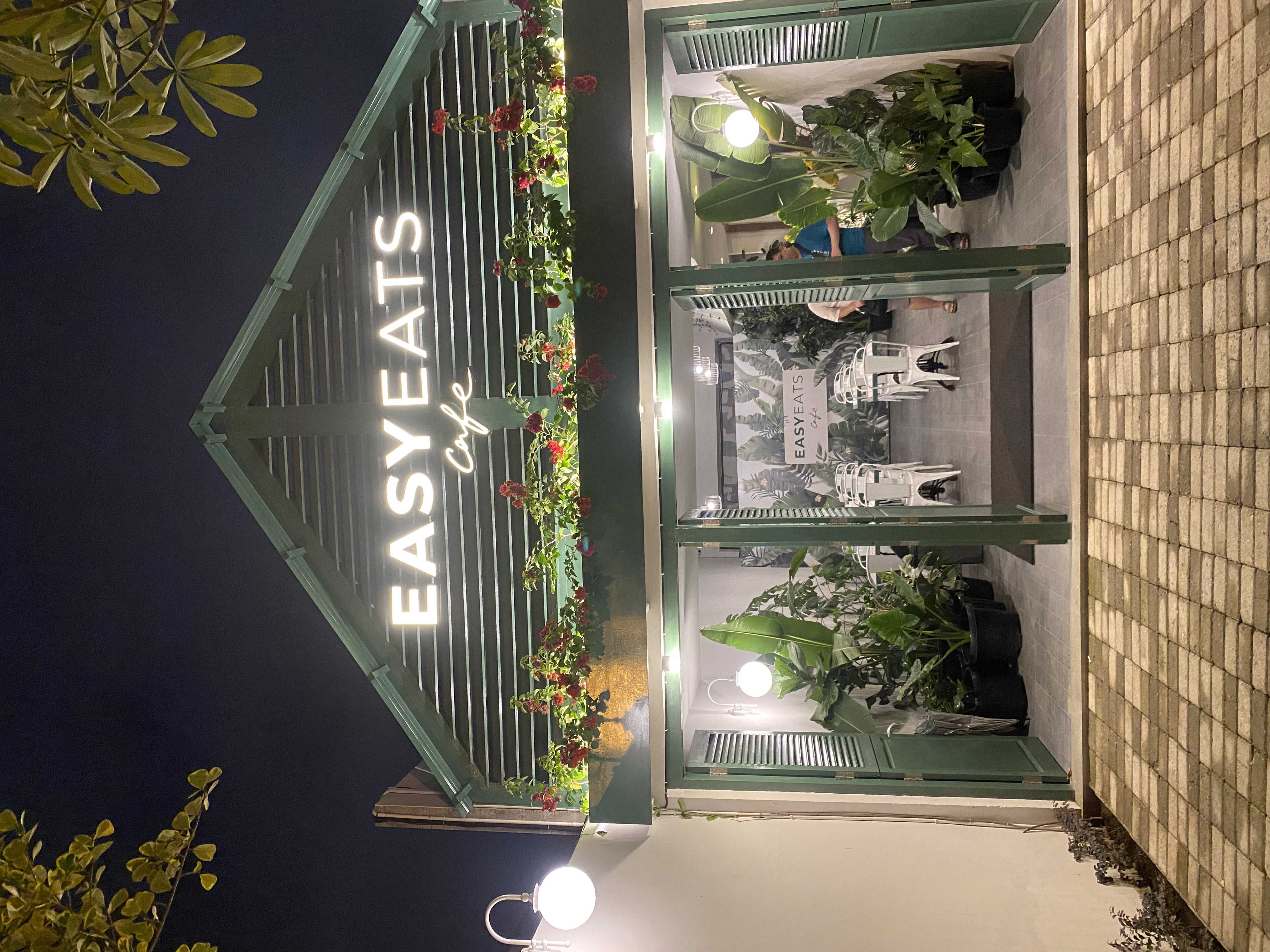 Easy Eats Cafe, Petisah - Prices, Menu, Photos, Ratings - Wireloca